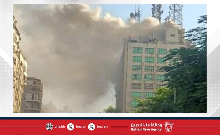 Fire breaks out atop Ramses Central building in Cairo